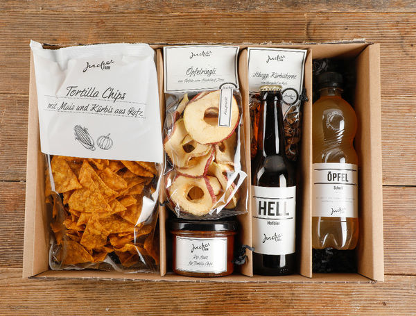 Have the Jucker Farm Apéro Box Beer from Jucker Farm delivered