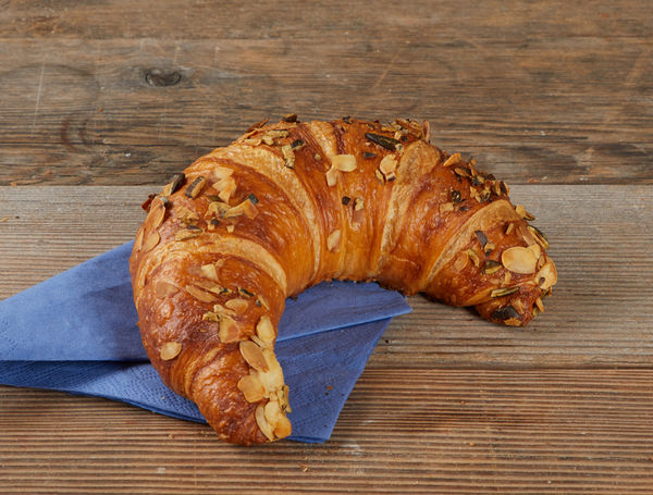 Laugenbuttergipfeli mit Kernen, 50g – Schneiders Quer, Pfäffikon – Farmy.ch