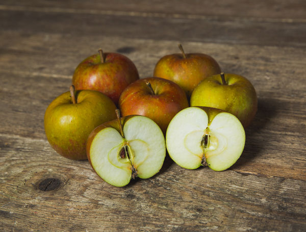 Apple Boskoop, organic apple, apple Boskoop, organic apple, regional ...