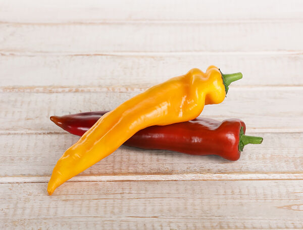 Have Peperoni Corno Mix from Melanzi Ortonatura delivered