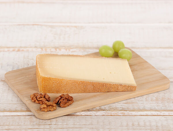 Have Bio Original Simmentaler from Mauerhofer delivered