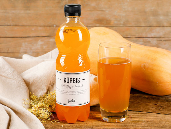 Have the Jucker pumpkin spritzer delivered by Jucker Farm