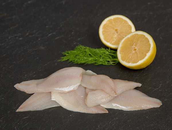 Livrer les filets de perche avec peau, 4-5 pièces, de Lehnherr