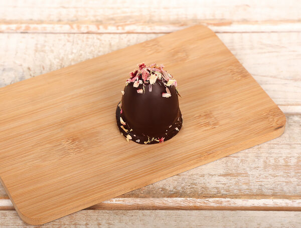 Have Foam kisses Cassis, 50g delivered from BakeryBakery