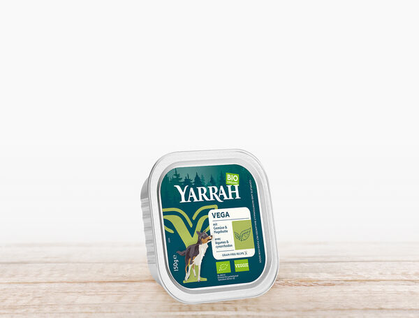 Have Bio Chunks with Vegetables 150g from YARRAH delivered