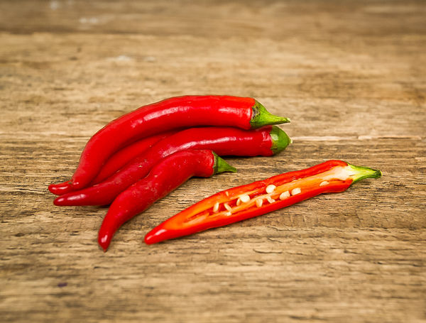 Peperoncini rot von Fratelli Napolitano liefern lassen