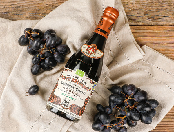 Aceto Balsamico Modena von Acetaia Giusti liefern lassen