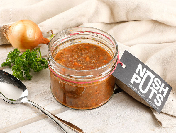 Beef Bolo von Nosh-Pots schnell, bequem liefern lassen!