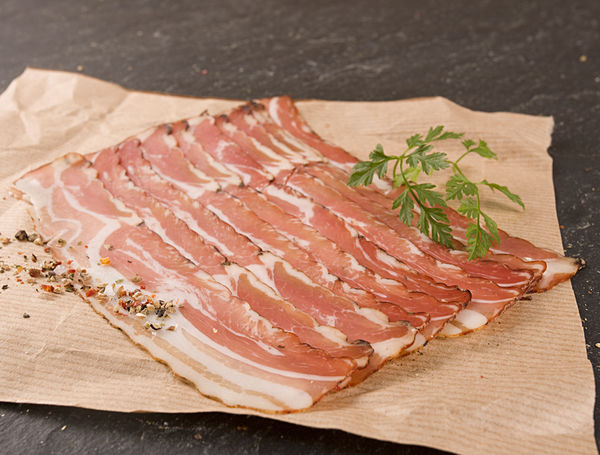 Bauernspeck, geschnitten, 100g von Heinzer liefern lassen