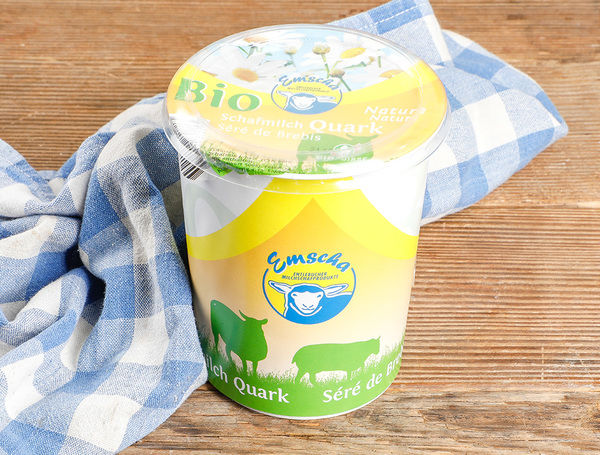 Have the Bio Sheep's milk quark Nature from Emscha delivered