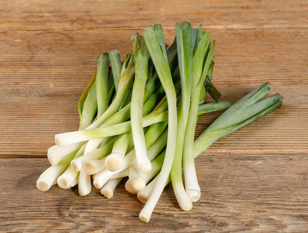 Have the fresh Mini Leek, from Maison Sales delivered!